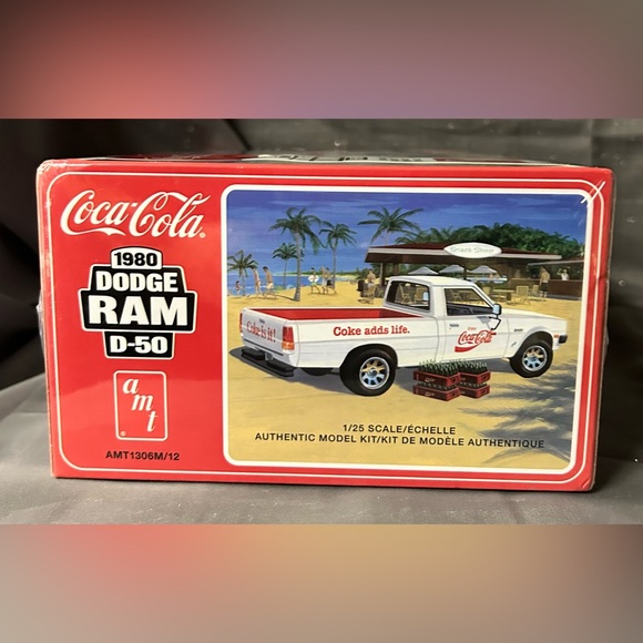 Amt | Games | Model Kit 98 Dodge Ram D50 Pickup Truck Cocacola 4 Bottle ...